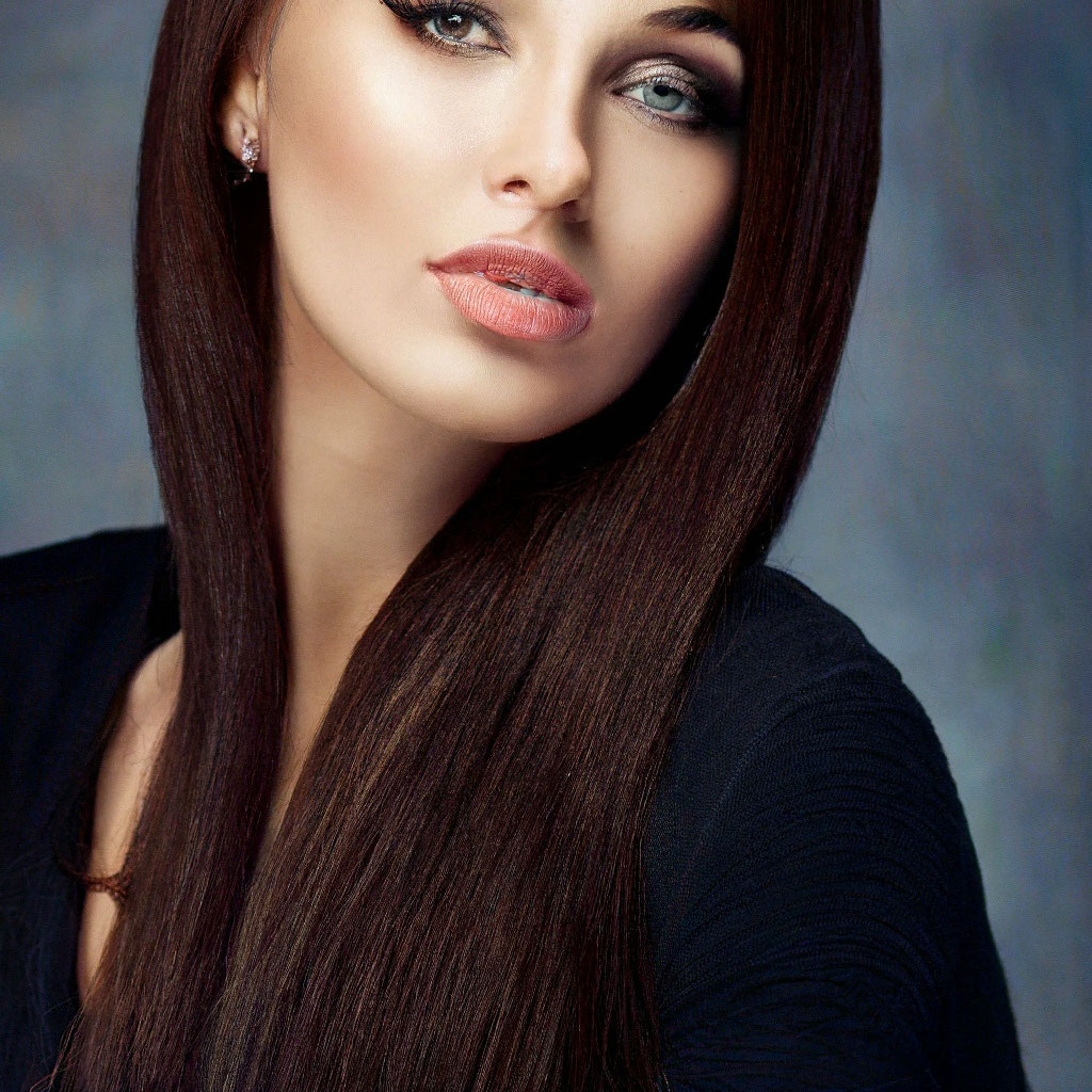 "Yandex - woman" — image created in Shedevrum